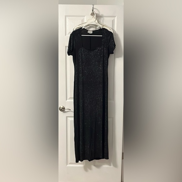 Delta Burke | Dresses | Delta Burke Collection Size M Sparkle Floor ...
